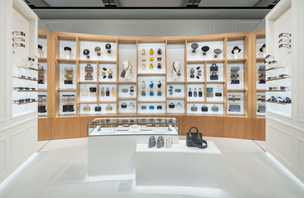 Dior: Dior Unveiled Its New Boutique In Seoul: Seongsu-dong - Luxferity