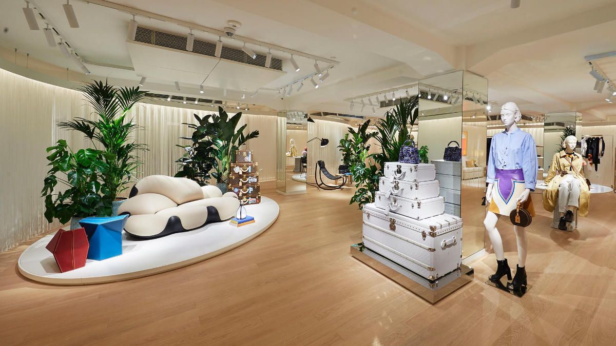 Inside Louis Vuitton Store | Paul Smith