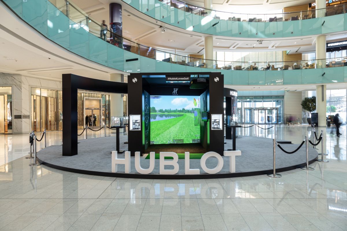 Hublot starts 2020 with a Big Bang for the Reopening of its Dubai Mall ...