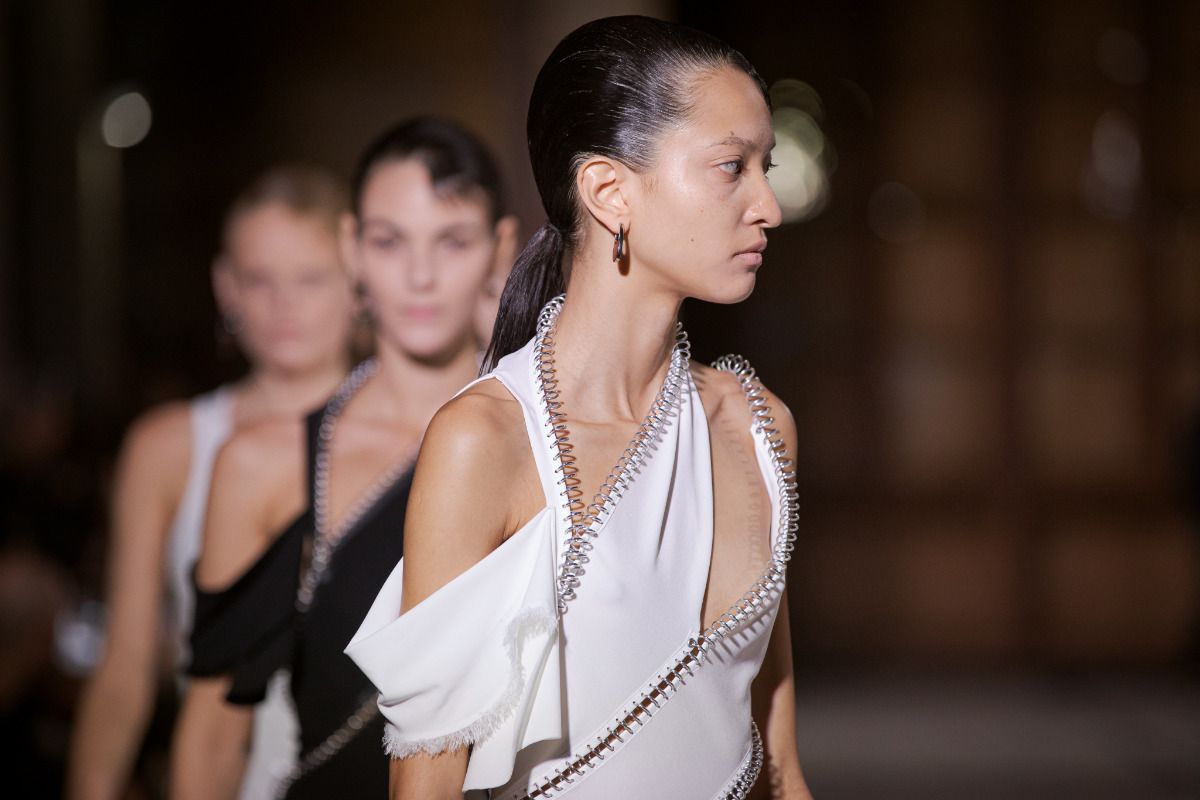 Coperni: Coperni Presents Its New Spring Summer 2023 Collection - Luxferity