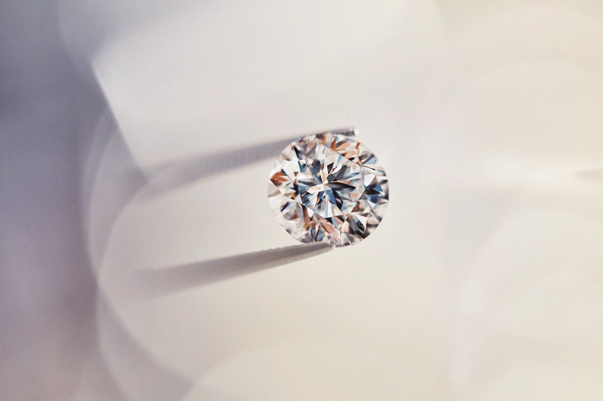 Louis Vuitton: Louis Vuitton Presents Its New LV Diamonds Collection ...