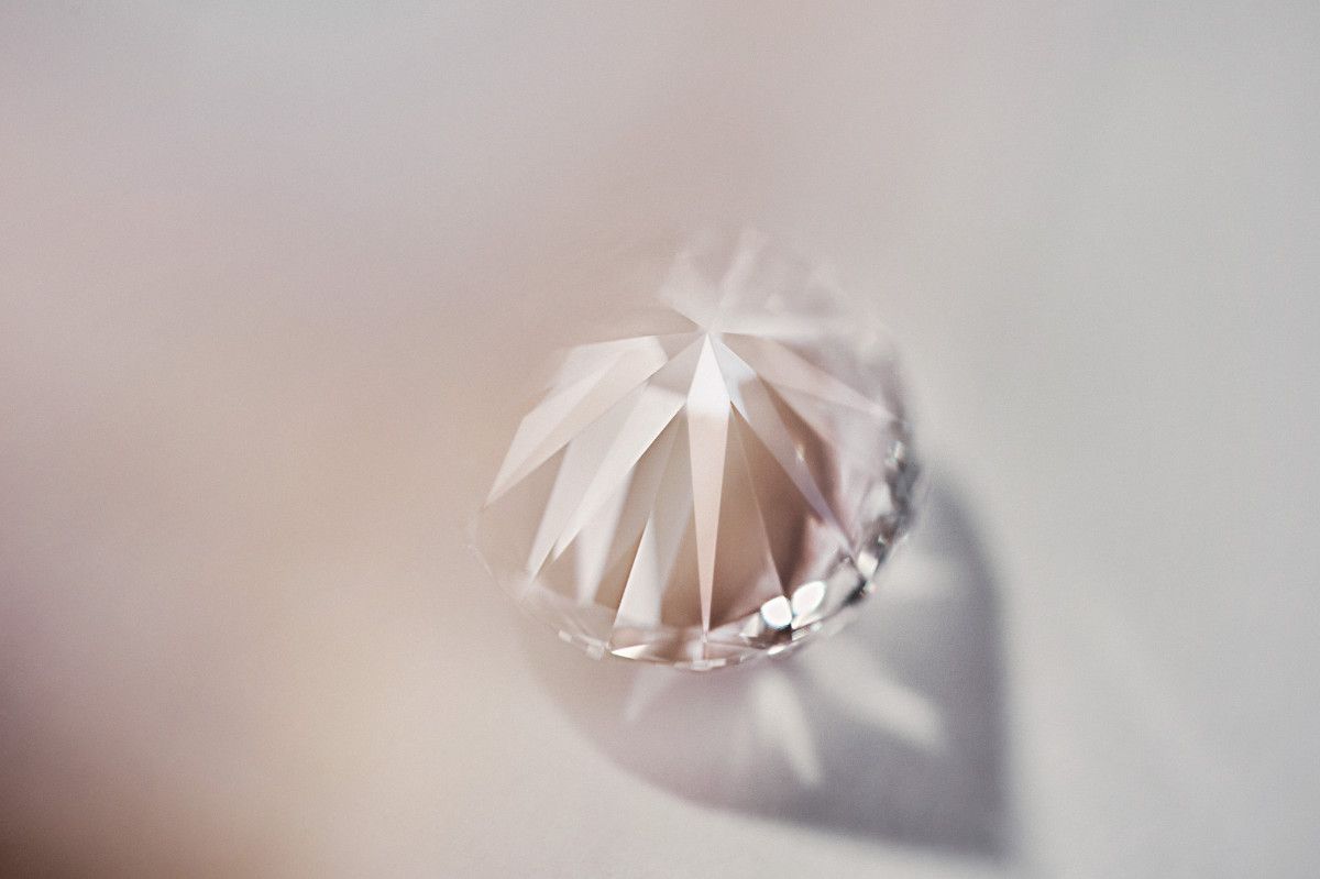 Louis Vuitton: Louis Vuitton Presents Its New LV Diamonds Collection ...