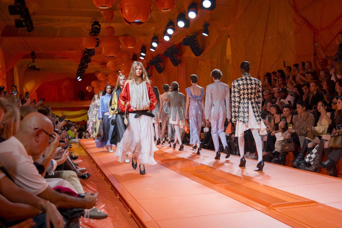Louis Vuitton: Louis Vuitton Presents Its New Women Spring-Summer 2024 ...