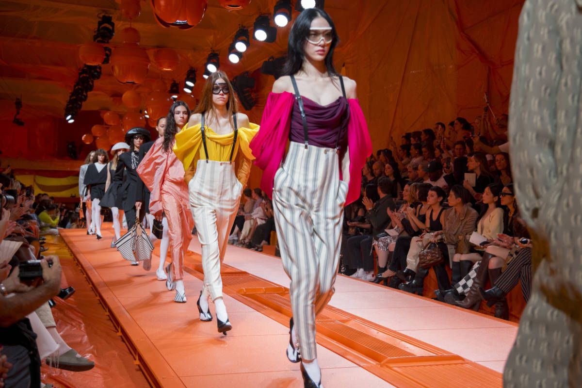 Louis Vuitton: Louis Vuitton Presents Its New Women Spring-Summer 2024 ...