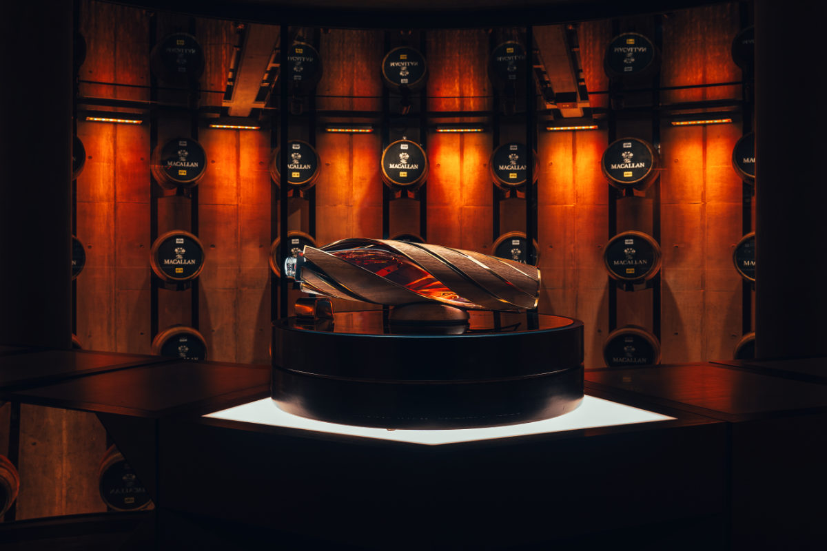 Bentley And The Macallan Launch Rare New Whisky: The Macallan Horizon - Luxferity Magazine