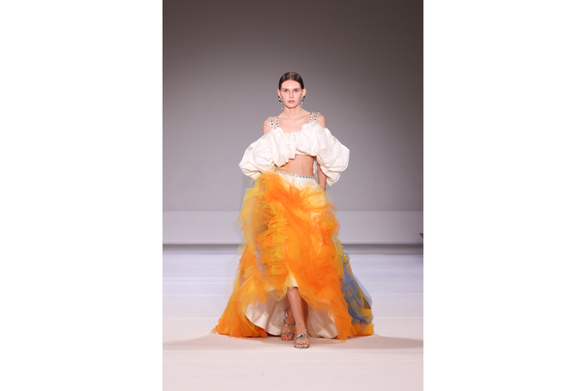 Homolog Presents Its New Couture Spring-Summer 2024 Collection ...