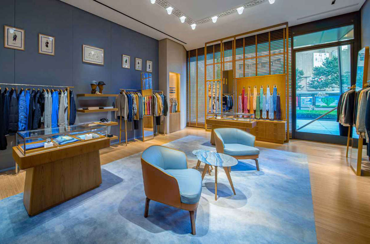 Hermès: Hermès reopened its Dalian store in a new location inside the ...