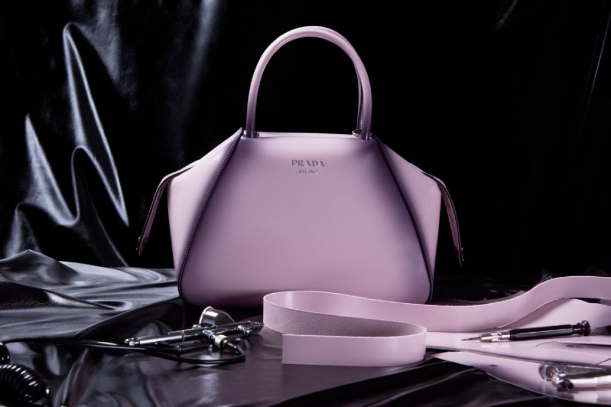 Prada: Prada Linea Rossa Fall/Winter 2022 Campaign - Luxferity