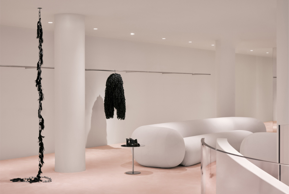 Alaïa: Alaïa Opens Its New Flagship Store In Paris - Luxferity