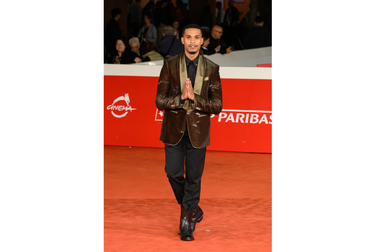Roberto Cavalli: Haroun Milesi Fall In Roberto Cavalli - Luxferity