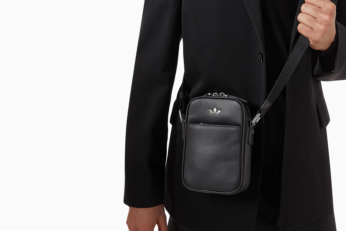 Roderer: Award Mini Messenger Bag - Luxferity