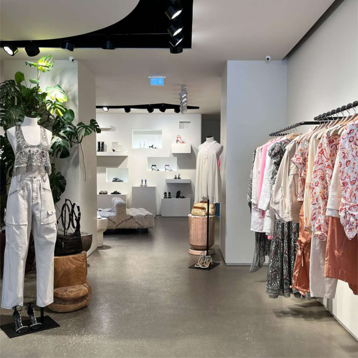 Isabel Marant Boutique Saint-Honoré Paris - Luxferity