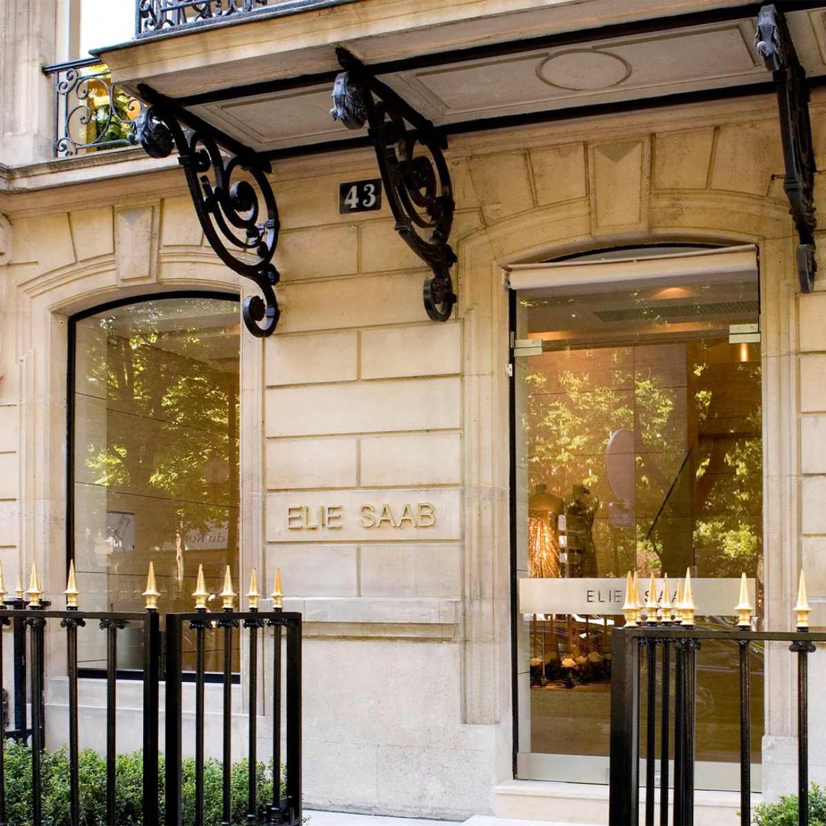 Elie Saab Paris Rond-Point Des Champs-Élysées Boutique - Luxferity